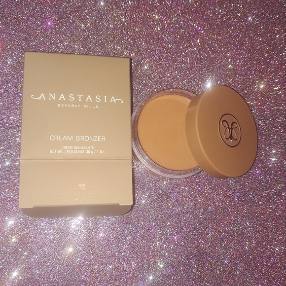 Anastasia Beverly Hills | Makeup | Warm Tan Cream Bronzer Abh Anastasia ...